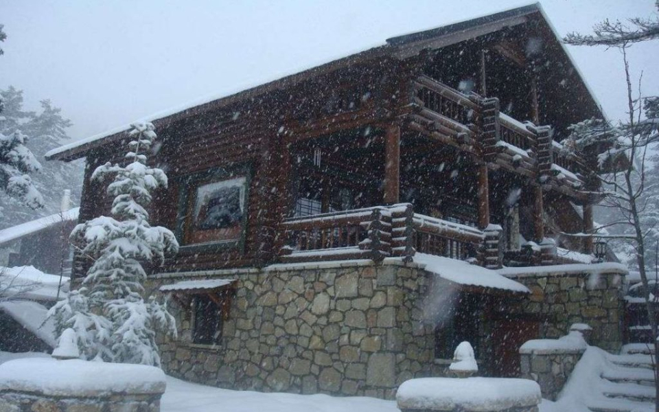 Serwood | ΞΥΛΙΝΑ ΣΠΙΤΙΑ